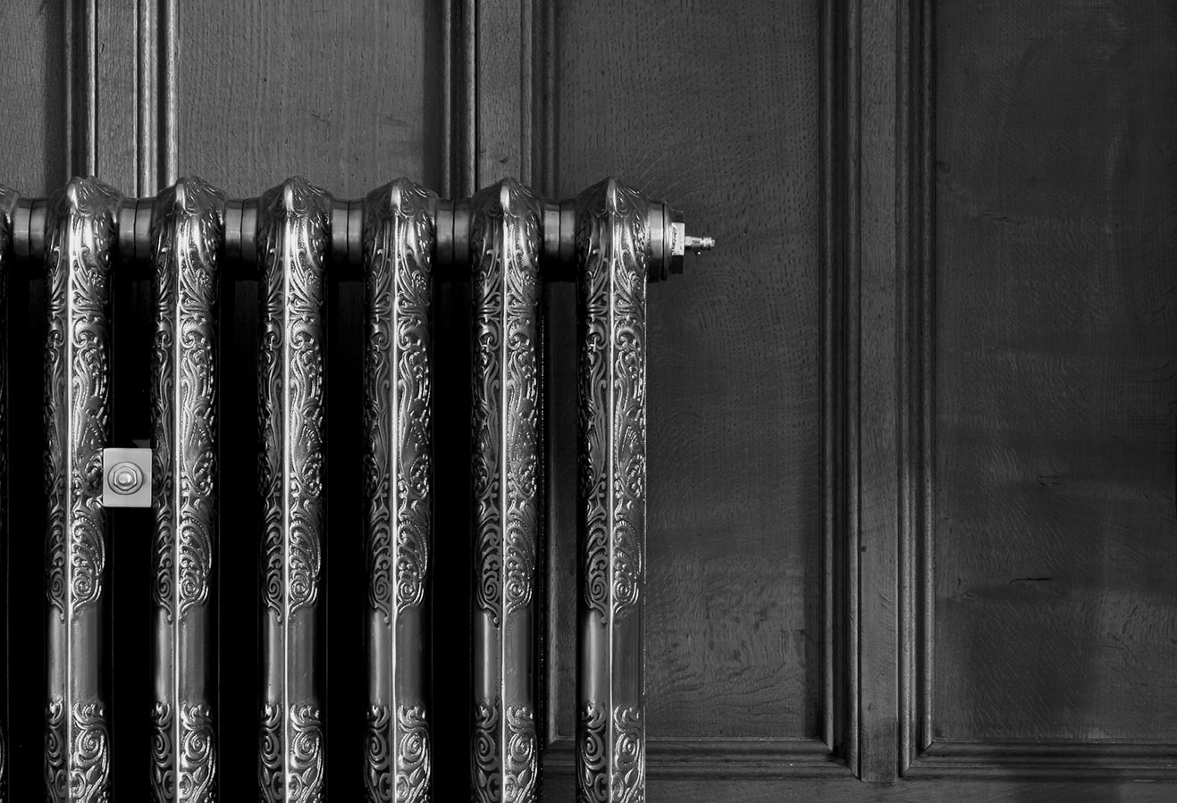 Reclaimed cast iron radiators refurbished - Radrestore